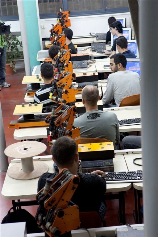 How to Pick a Robotics Degree Course: Which Specialism?