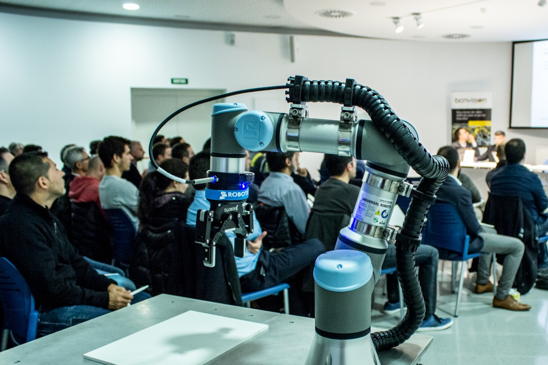 How to Create an Effective Robotics Training Program