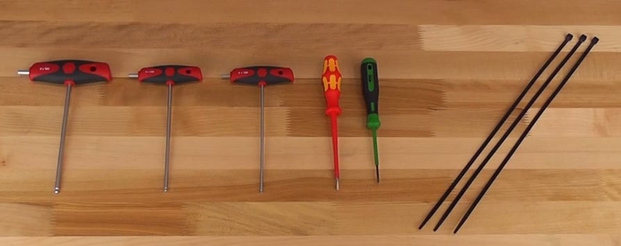 How to install a 2-Finger 85 Gripper and a force torque sensor FT 150 ...