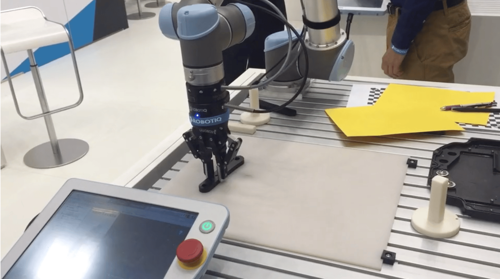 Robot Vision Lighting: Why There's No Perfect Setup